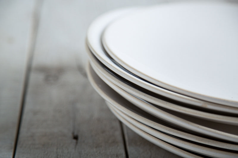 Wonki Ware Dinner Plates 28cm - Plain White - Set of 4 – Wonki Ware UK